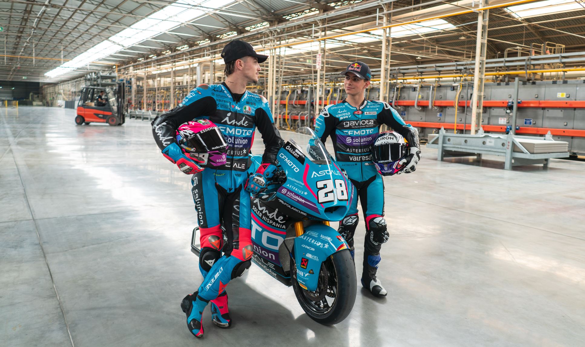 Ascale celebrates its collaboration with the Aspar Team with a ...